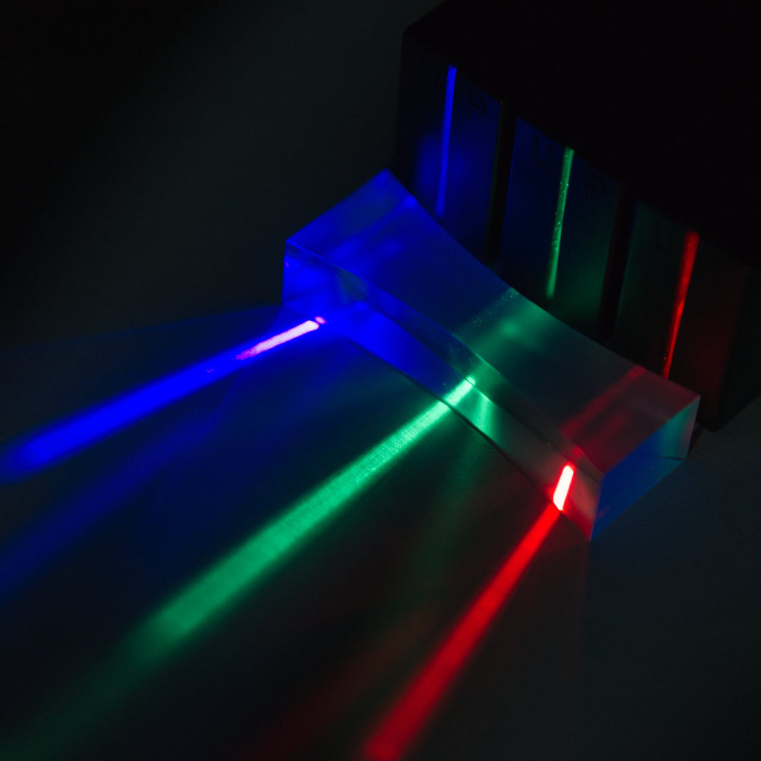 Refraction with Concave and Convex Lenses - Lesson – Laser Classroom